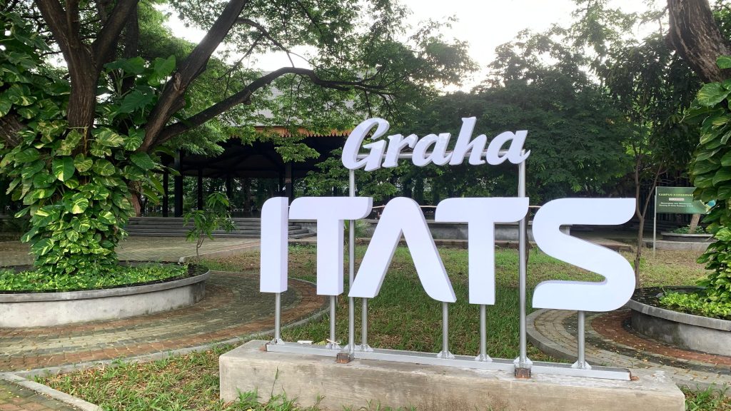 ITATS - Institut Teknologi Adhi Tama Surabaya