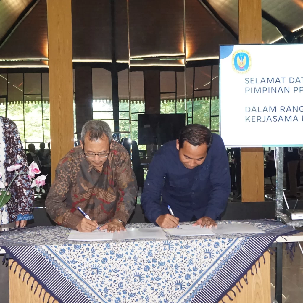 Institut Teknologi Adhi Tama Surabaya (ITATS) dan Politeknik Perkapalan ...